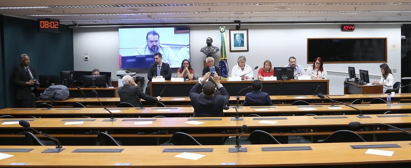 Audiência na Câmara define que Secom, MGI, Sest e direção da EBC serão ...